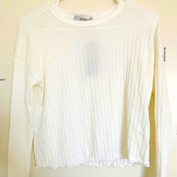 Tops | Plain White Long Sleeve Perfect For Layering | Poshmark